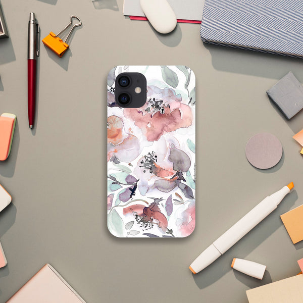 Kelly Slim Case by Senay Studio